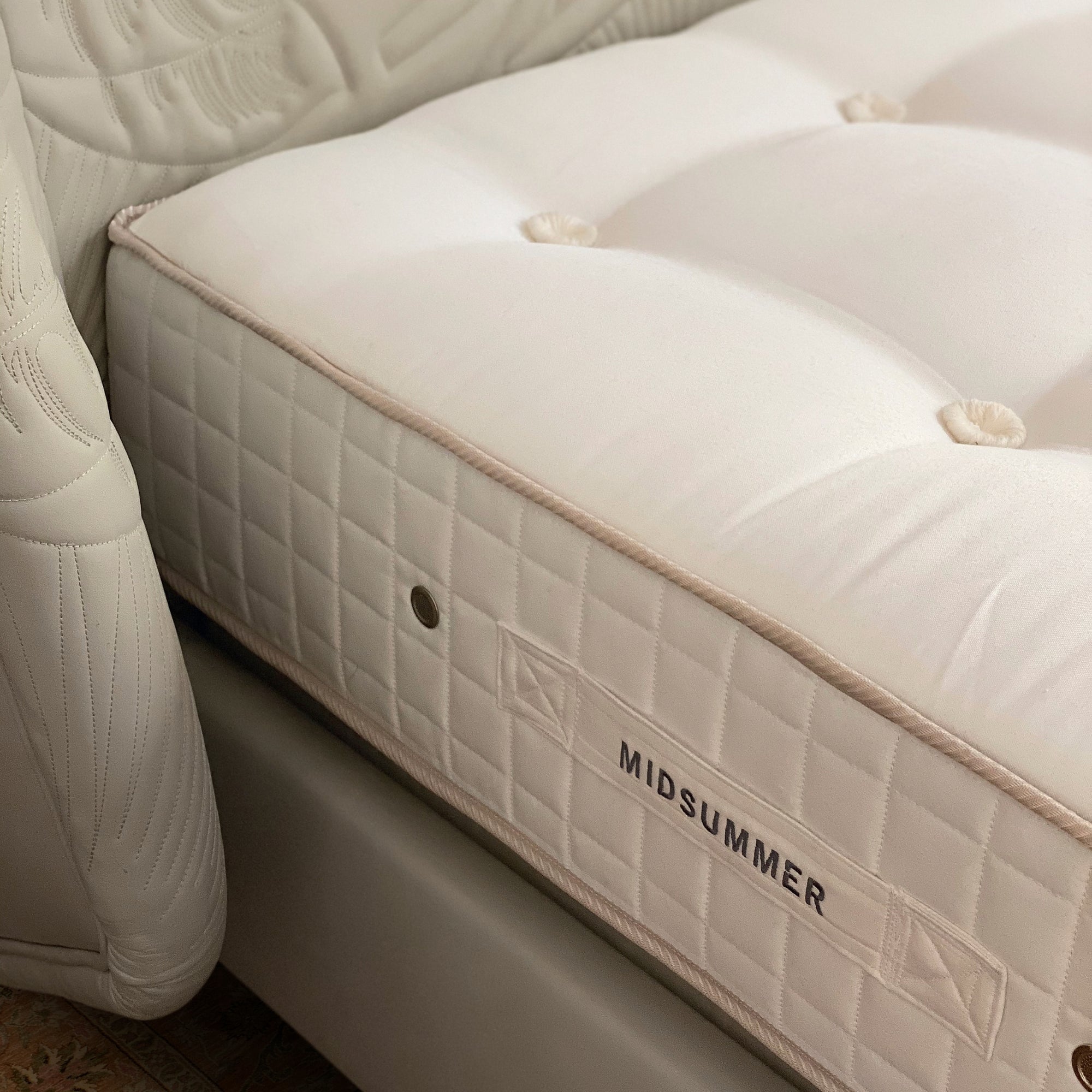 Luxury and Modern Bedroom Furniture | Maison Territo
