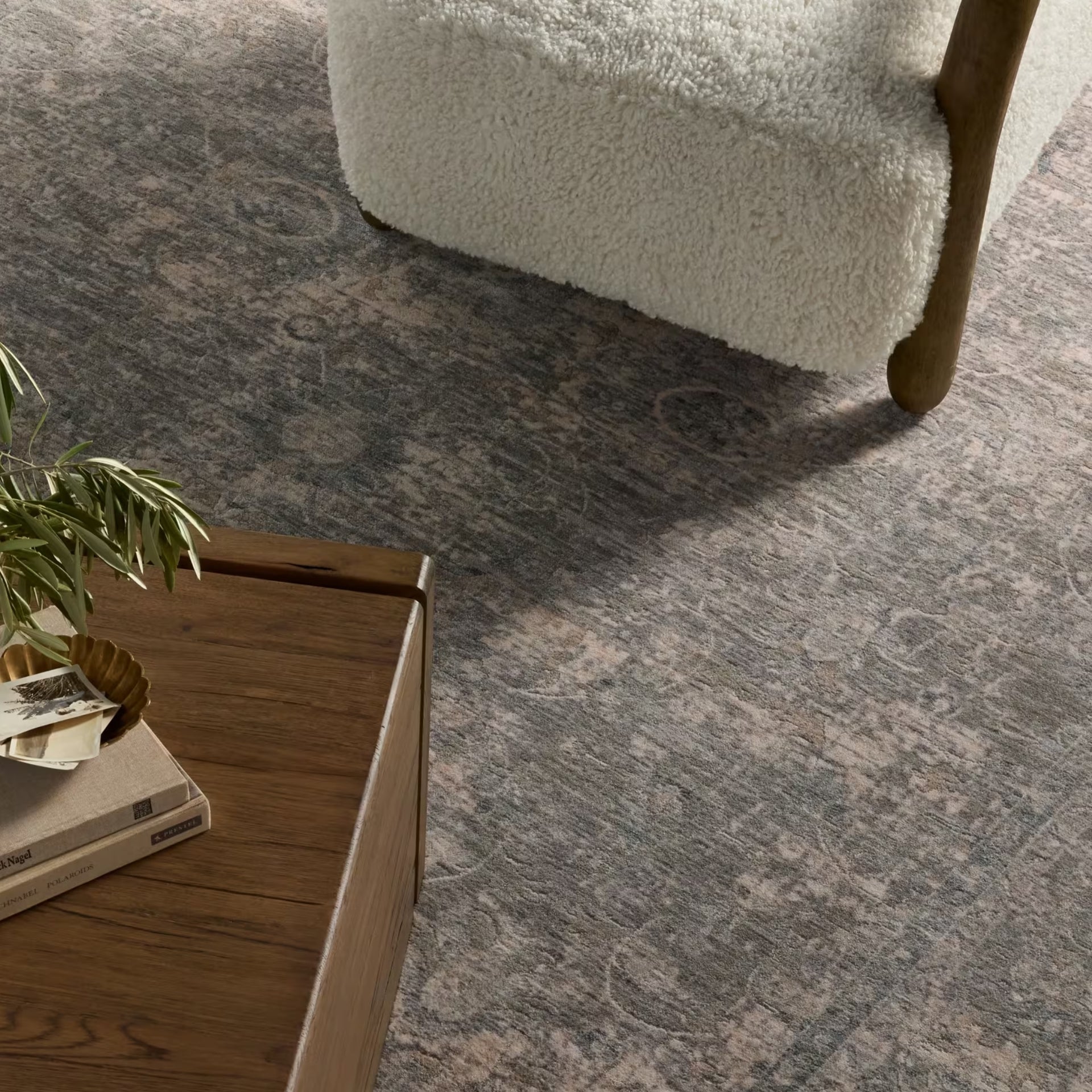 Misha rug by Joon Loloi | Maison Territo