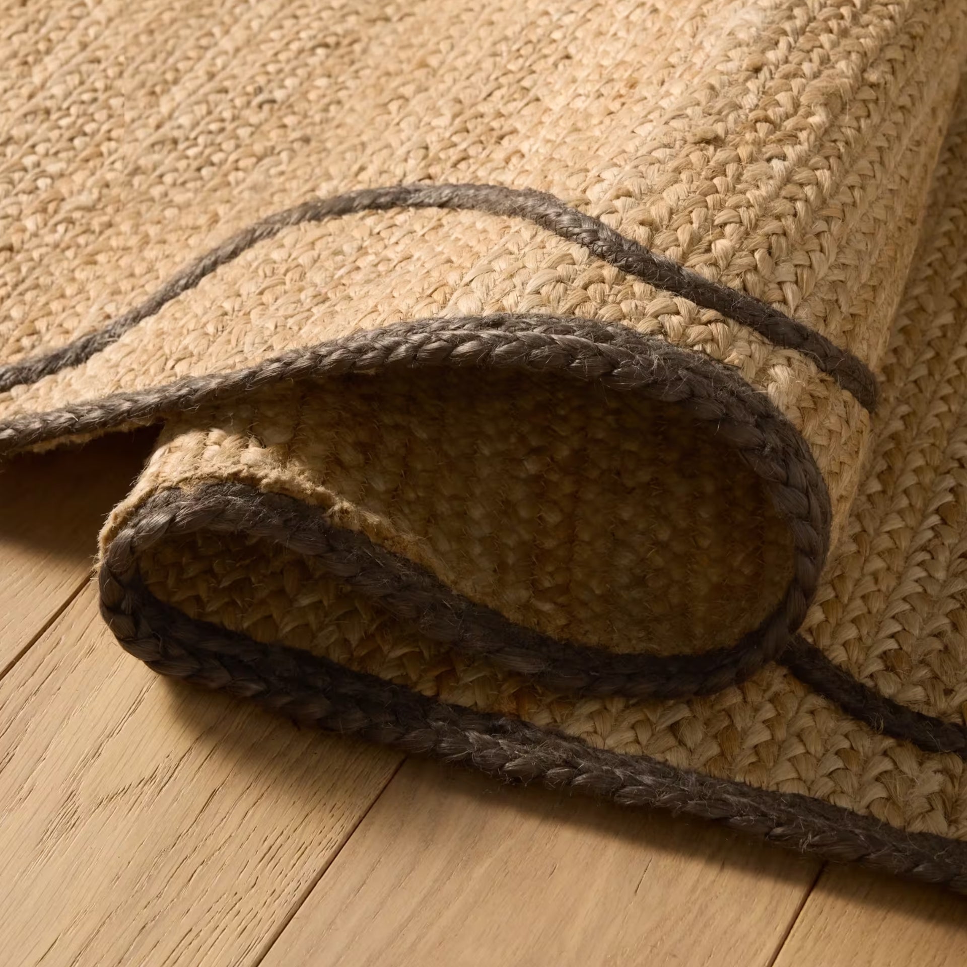 Parton rug by Joon Loloi | Maison Territo