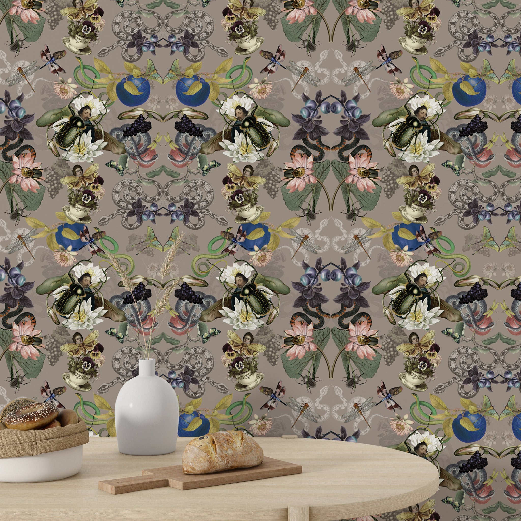 Vivarihomme sable wallpaper by Nomad x Rebel | Maison Territo